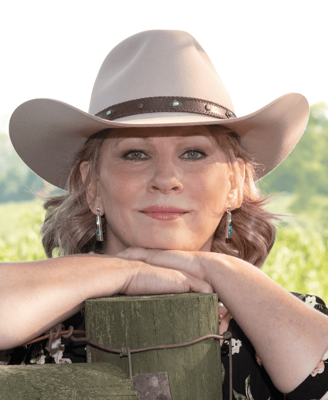 WESTERN, HER OWN WAY - Carmen Peone